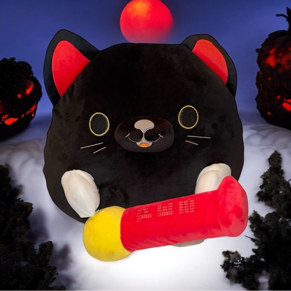Toys | Zuru Snackles 14 Luna The Black Cat With Her Plush Pez Dispenser ...
